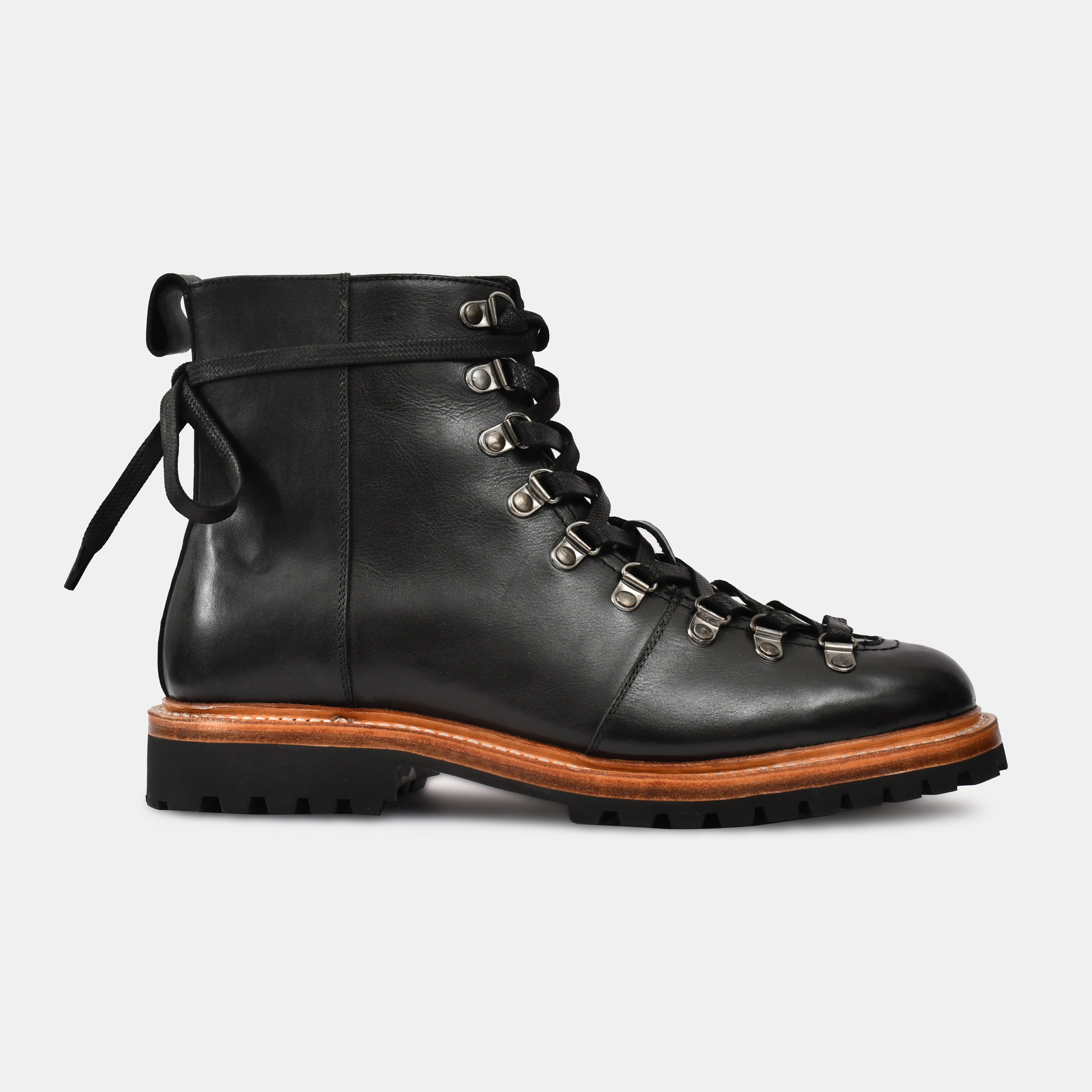 Nine Eyelets Ankle Boot – Stylish & Durable